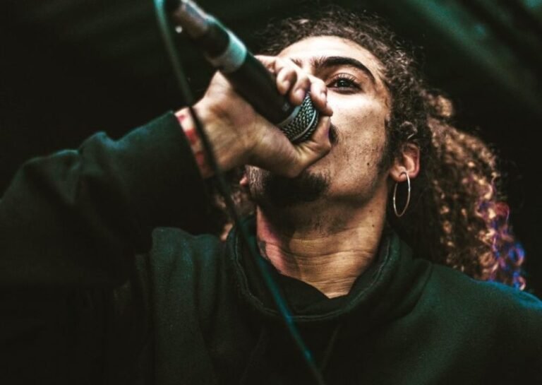 Rapper Tk do Caixa Baixa lança nova música "Drive Thru", confira o clipe!